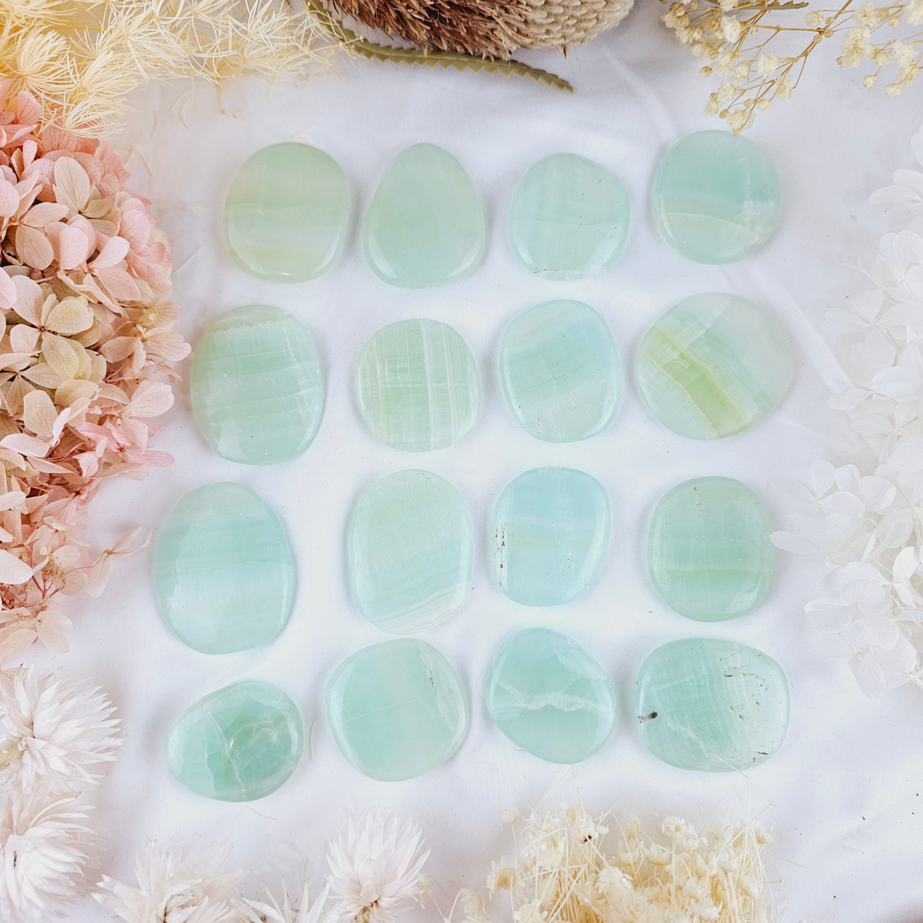 Caribbean Calcite Flat Stone – Pure Lightness